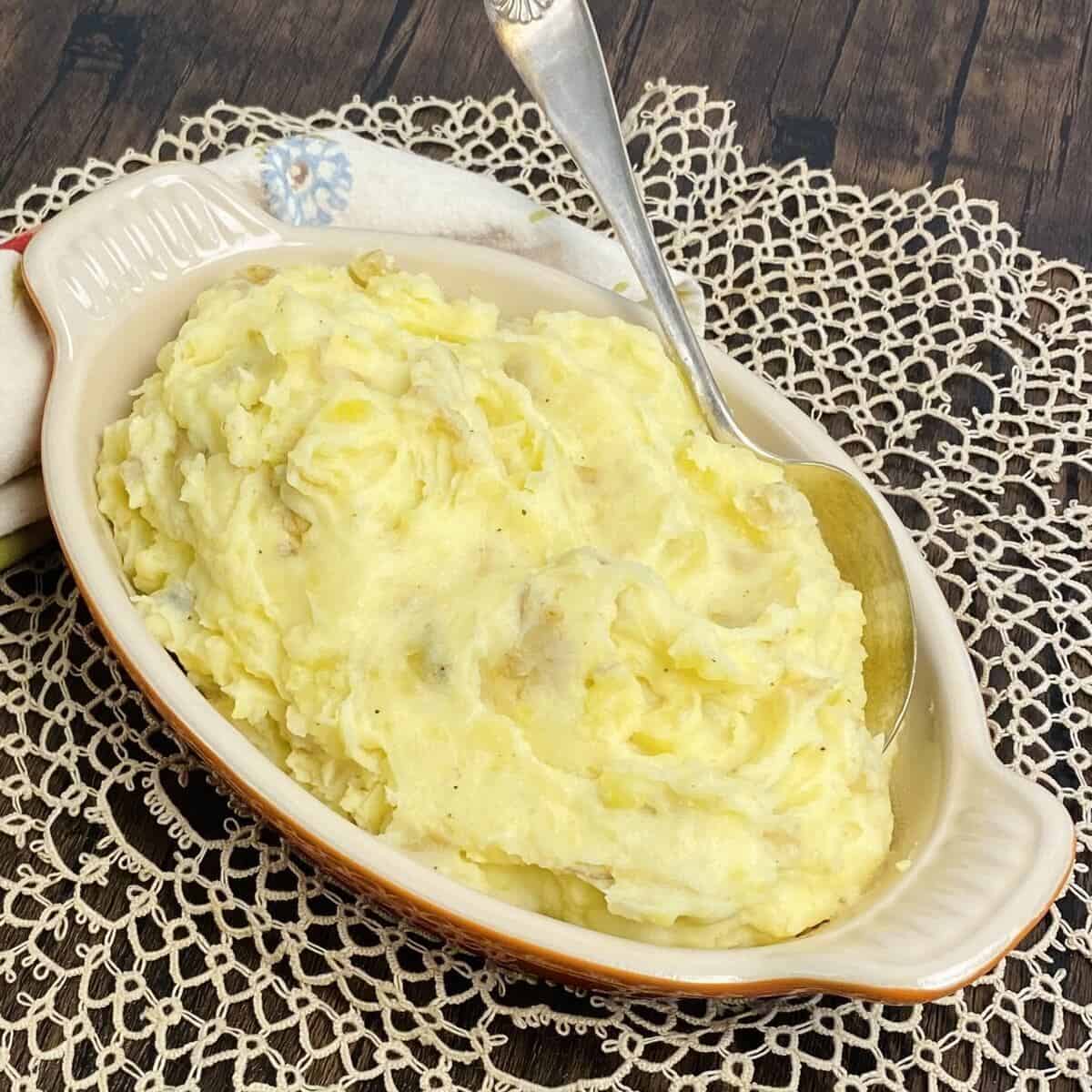 Rustic Mashed Potatoes - The Measured Scoop